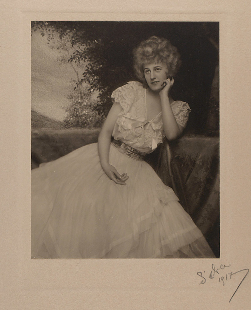 Johanny Piccaver, 1917 – un regard oblique